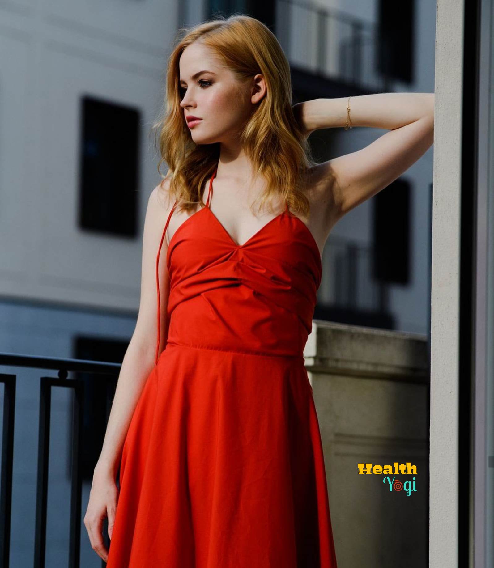 Ellie Bamber Diet Plan And Workout Routine | Age | Height | Instagram ...